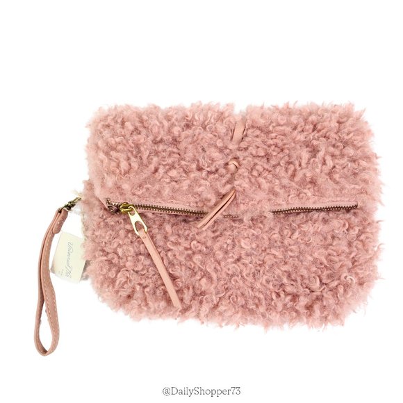 Universal Thread | Bags | Universal Thread Womens Rose Pink Teddy Faux ...